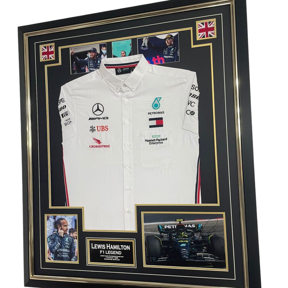 LEWIS HAMILTON Signed Photo an Shirt DISPLAY – Signed Memorabila Shop