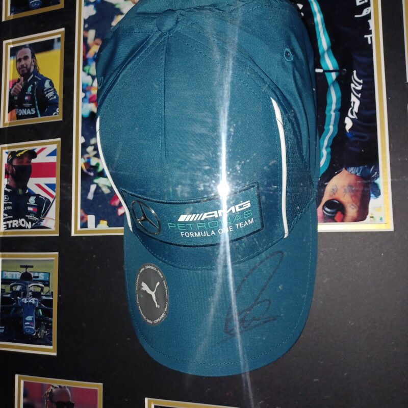 Lewis Hamilton – Signed Memorabila Shop