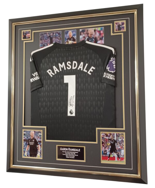 Arsenal – Signed Memorabila Shop