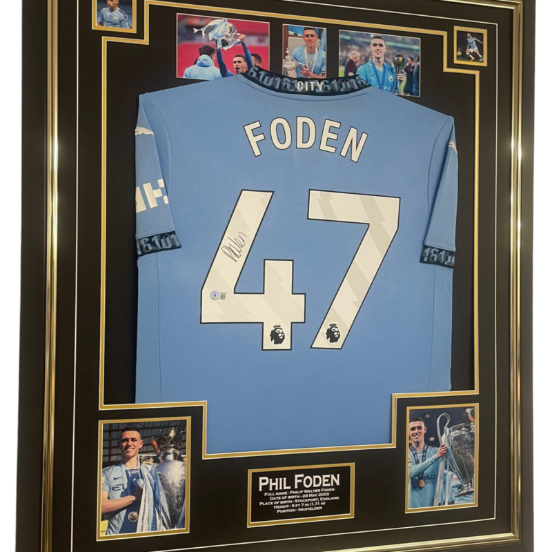 Phil Foden of Manchester City Signed Jersey BECKETT AUTHENTICATED ...
