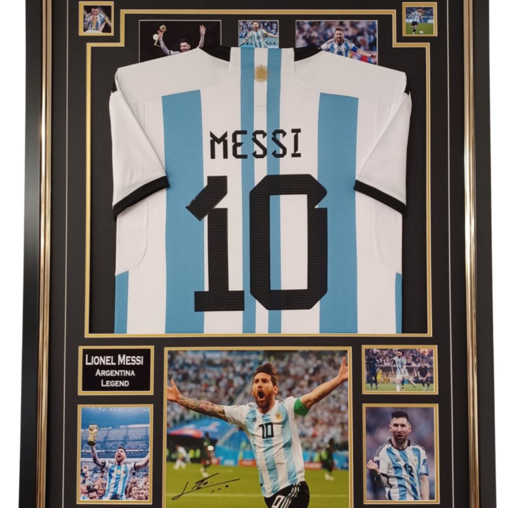 Lionel Messi Signed Photo with Shirt (ARGENTINA) World Cup Winner ...