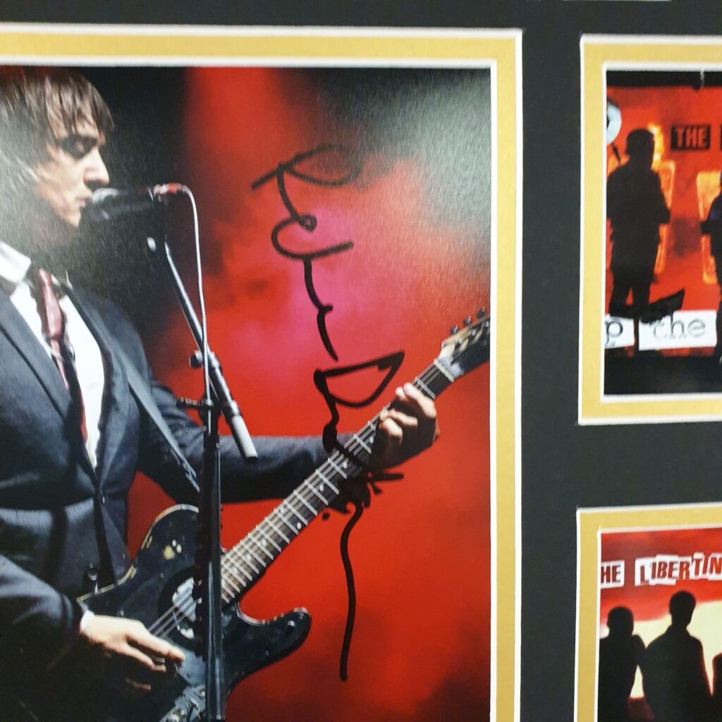 THE LIBERTINES Pete Doherty Signed Photo | Signed Memorabila Shop ...