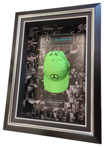 Lewis Hamilton – Signed Memorabila Shop