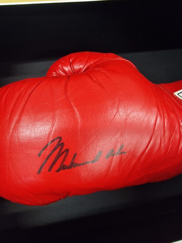 Muhammad Ali Signed Boxing Glove STEINA COA – Signed Memorabila Shop