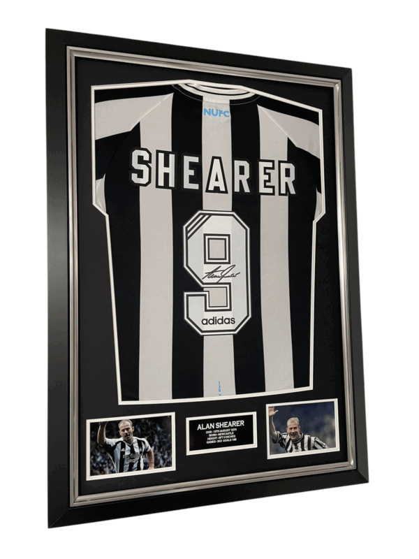 Football – Signed Memorabila Shop